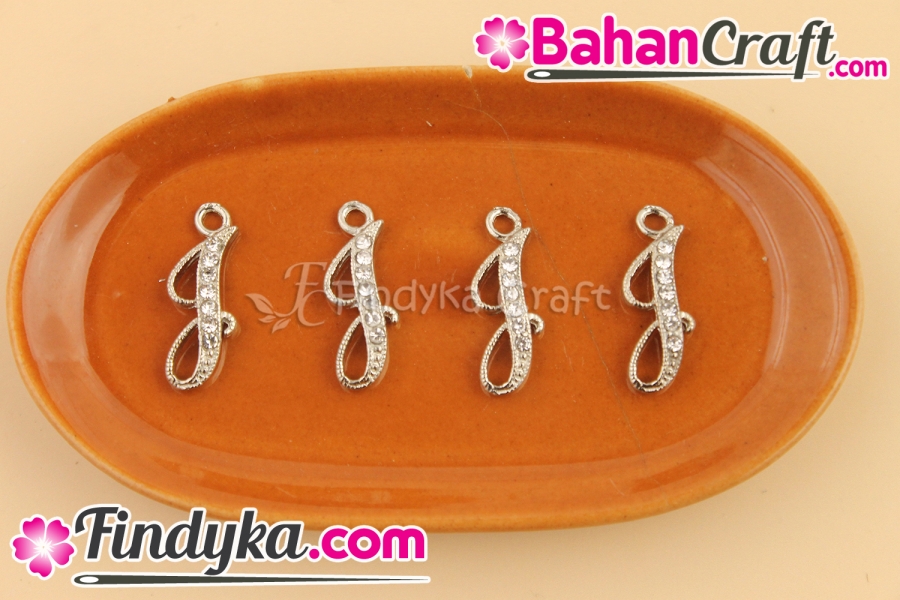 Findyka.com - Charm huruf latin I nikel